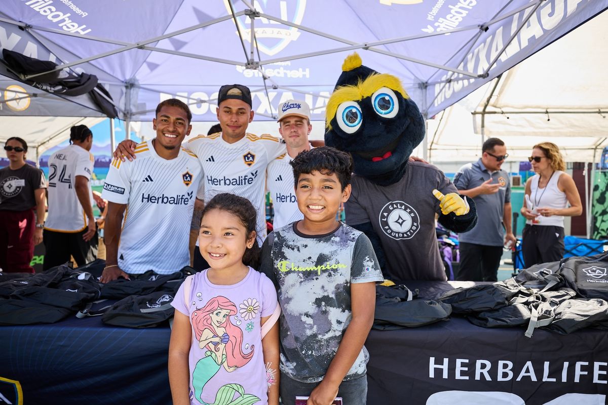 LA Galaxy and Herbalife Team Up With A Place Called Home To Equip 1,000 ...