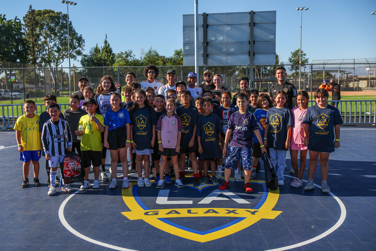 LA Galaxy Partners With Herbalife and U.S. Soccer Foundation To Unveil ...